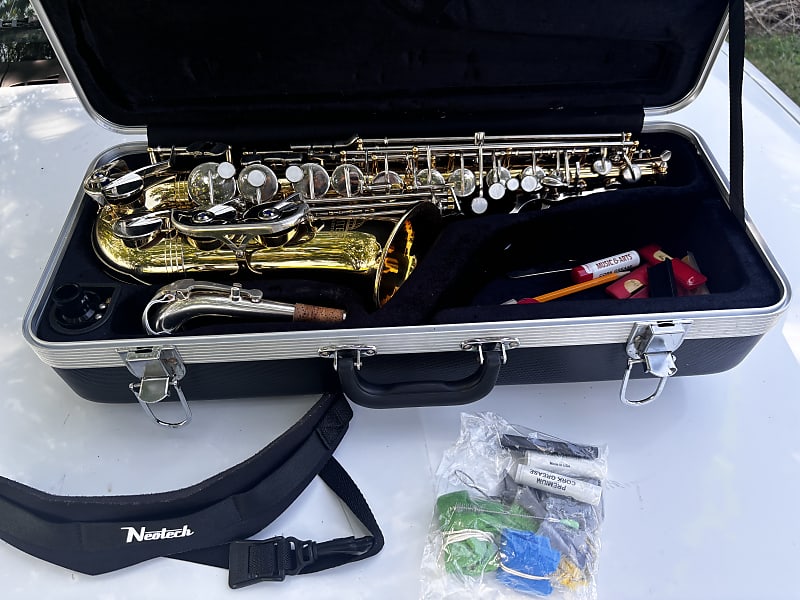Jupiter CES-760-III Saxophone high F# key w Case | Reverb