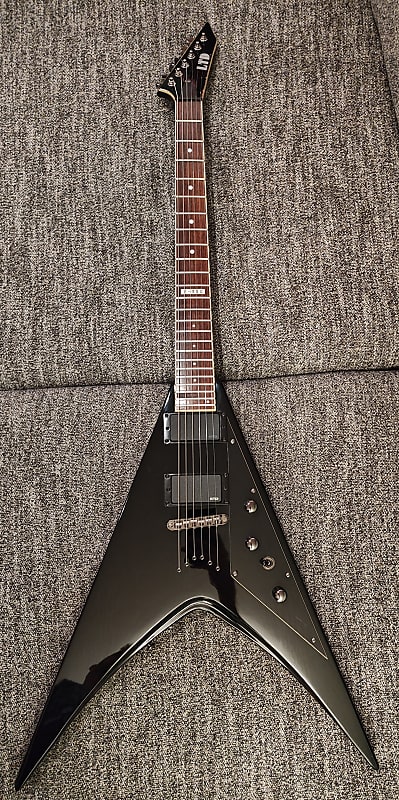 ESP LTD V-300 - Gloss Black | Reverb