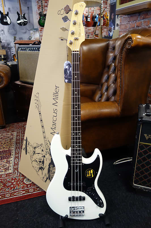 Sire Basses V3 2nd Gen Series Marcus Miller 4-string active | Reverb