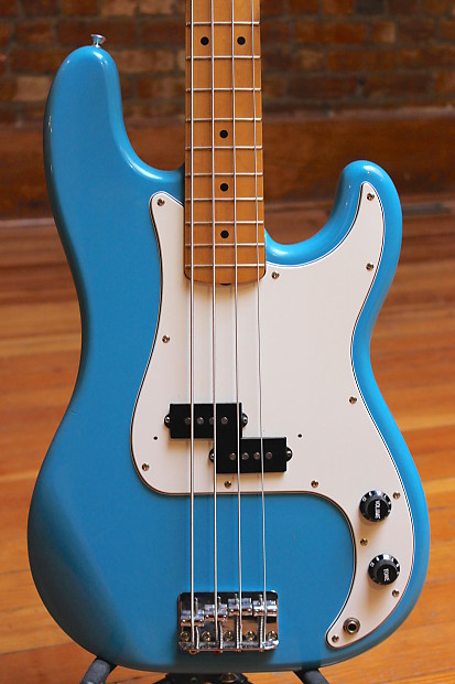 Fender Precision Bass 1995 / 2009 Maui Blue | Reverb