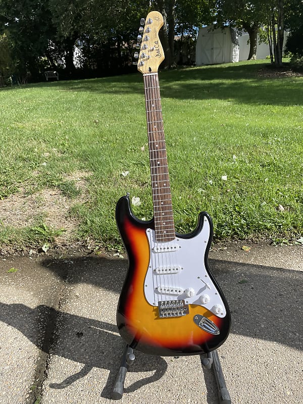 Badcat Polaris PS-310 Electric Guitar 3 Tone Sunburst | Reverb