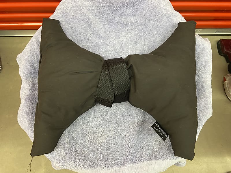 DW Bass Kick Drum Pro-Cushion Pillow 14-inch Black Scott | Reverb