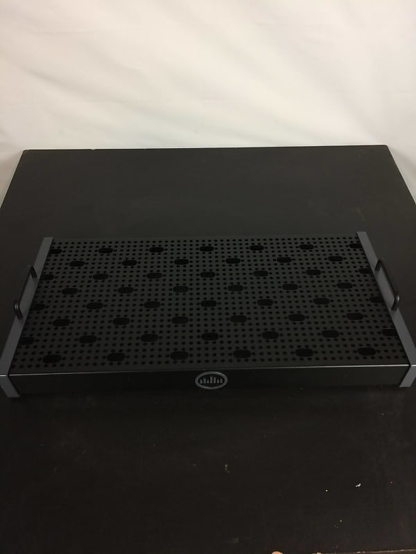 Temple Audio DUO 24 Pedalboard, 24" x 12.5", Gunmetal | Reverb