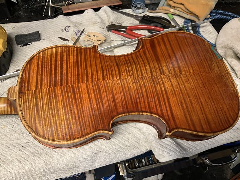 Ernst Heinrich Roth, Viola 15.5 60s flame maple with bow | Reverb