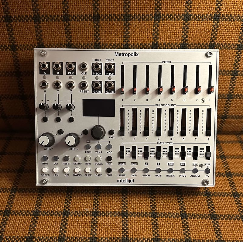 Intellijel Metropolix Solo Desktop Multitrack Performance | Reverb