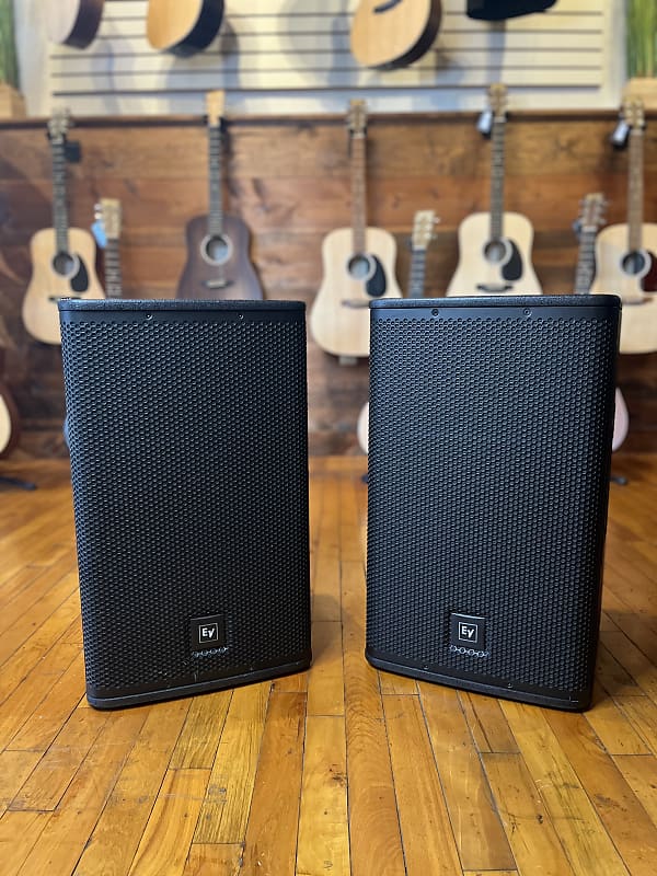 Pair of Electro-Voice ELX112P 12" Powered Loudspeakers Live X | Reverb