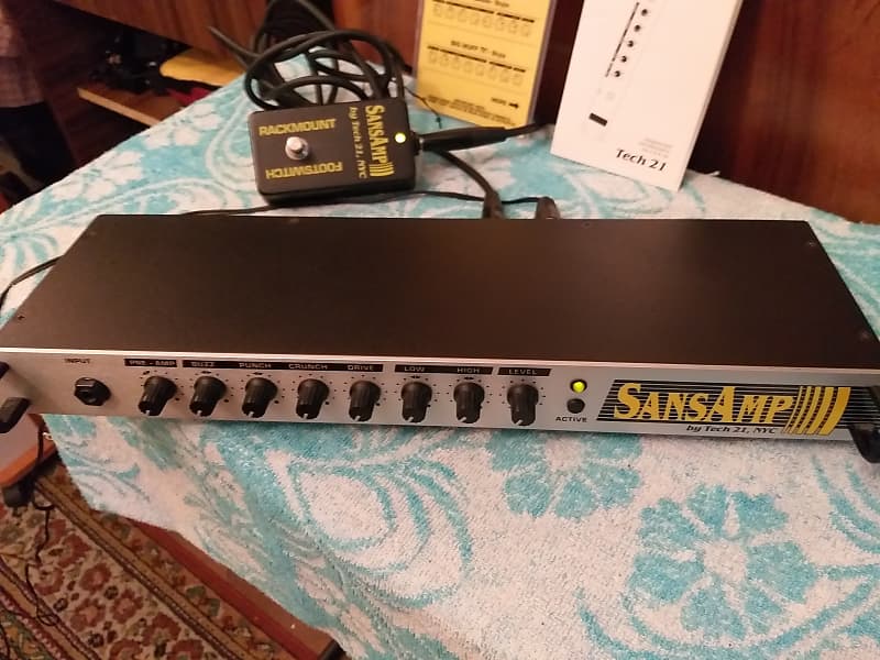 Tech 21 SansAmp NYC - Vintage '90s Grey/Yellow, Switch Pedal, | Reverb
