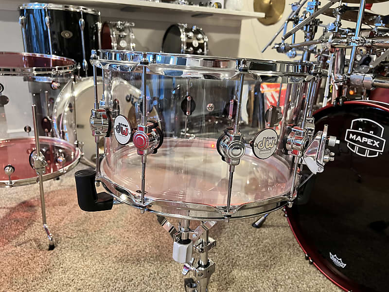 DW 8x14 Acrylic Single Row Uni-Lug Snare 2022 - Clear | Reverb