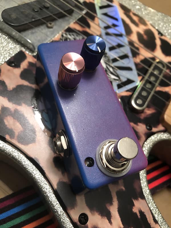 BYOC lil Black Key Fuzz diy clone pedal 2021 handmade custom | Reverb