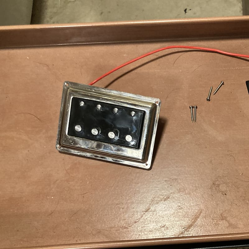 Guild BS-1 Bisonic Bass pickup Neck 2022 - Black/Chrome | Reverb