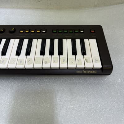 YAMAHA PS-2 Portasound Mini Keyboard in case 1980s Vintage | Reverb UK