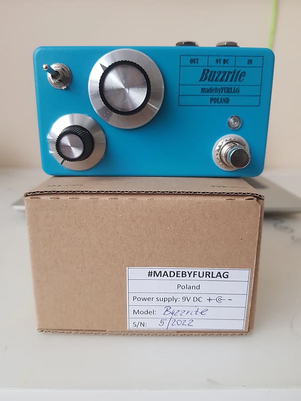 Buzzrite (Fuzzrite clone - Silicon Fuzz Machine) | Reverb