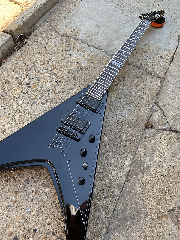 ESP LTD V 200 Black | Reverb