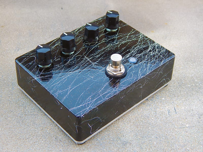 Sizzorfite Studio Ultra Metal Distortion (Aria AUM-1 Ultra | Reverb