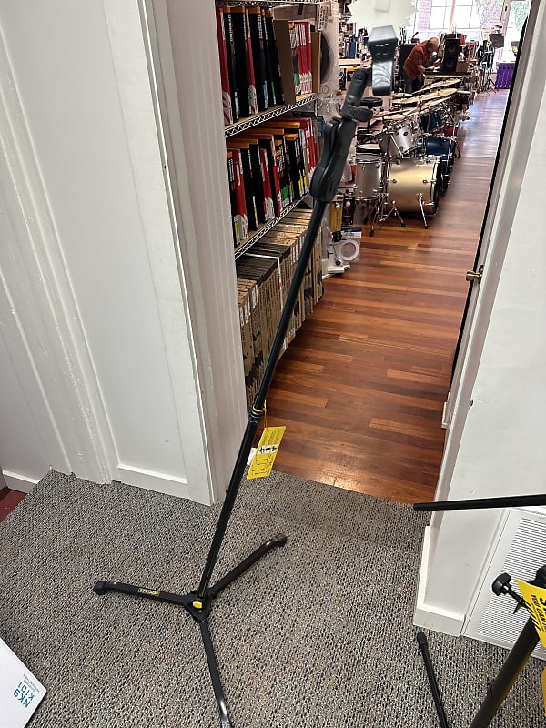 Hercules MS401B EZ Grip Tripod Tilt Straight Mic Stand | Reverb