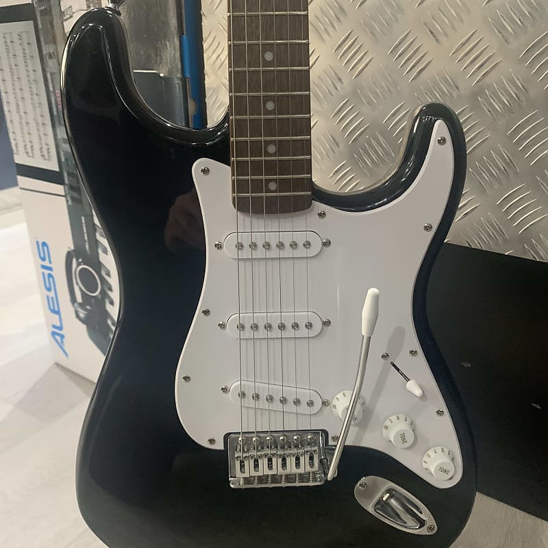 Squier Stratocaster SSS Black | Reverb
