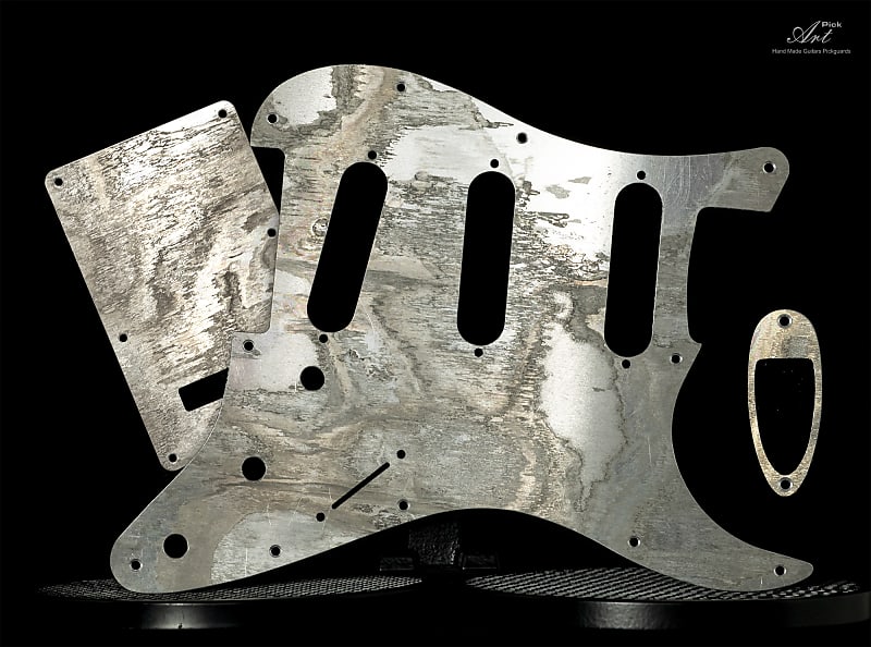Distressed Aluminum Stratocaster SSS Pickguard Silver | Reverb UK