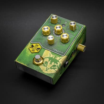 Beetronics Swarm Fuzz Harmonizer - Custom Shop 2672 | Reverb