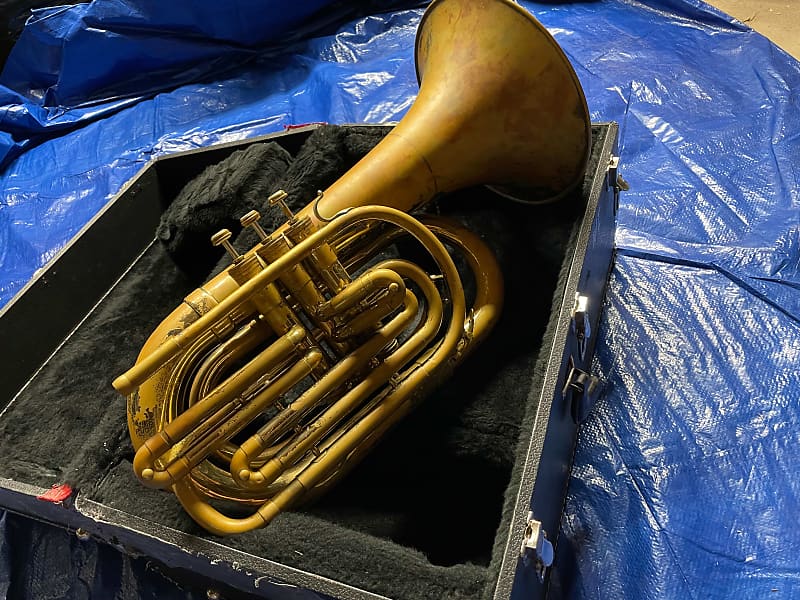 Bach Mercedes Marching Baritone Horn 13770 Key of Bb w/case | Reverb