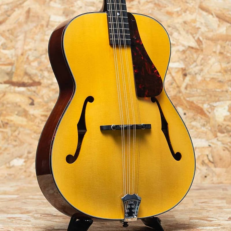 Quint Archtop Octave Mandolin YN | Reverb