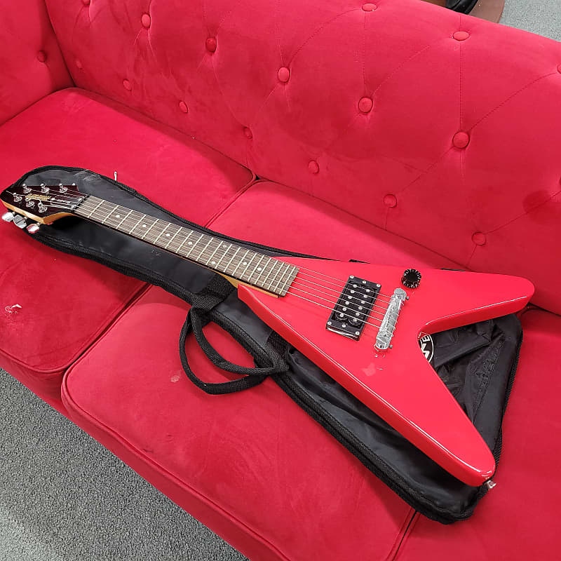 Maestro by Gibson Roadie Mini Flying V with Bag - Red | Reverb