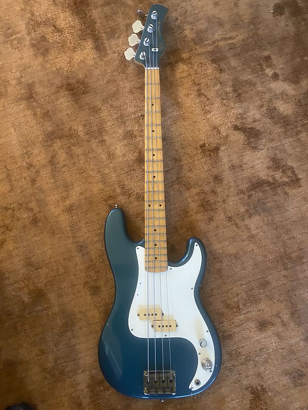 Hondo P Bass - Blue | Reverb