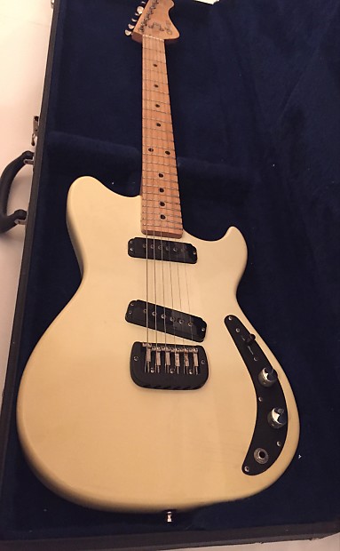Vintage 1983 G&L SC-2 Aged White W/ OHSC G and L Leo Fender | Reverb
