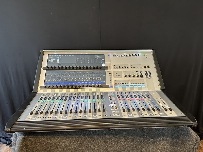 Soundcraft Vi1 Digital 32 Channel Mixing Console | Reverb
