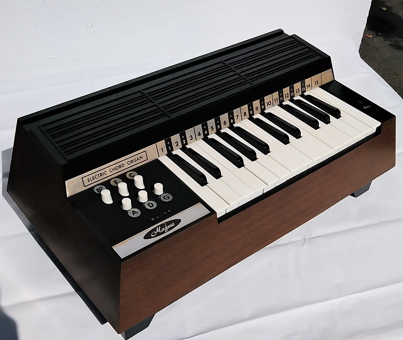Magnus Model 350 Chord Organ 60's | Reverb