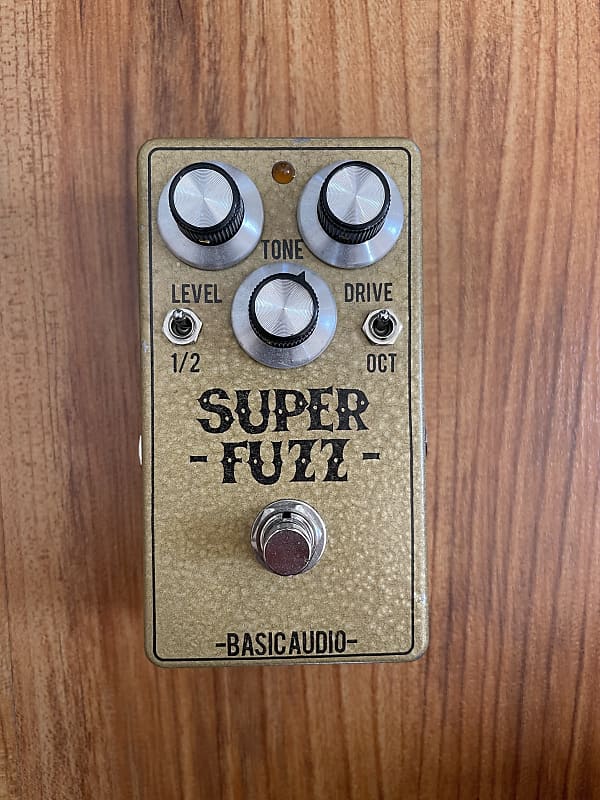 Basic Audio Super Fuzz | Reverb