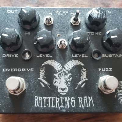 Wounded Paw Battering Ram Dual Overdrive/Fuzz Pedal | Reverb Australia