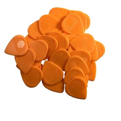 Fred Kelly Picks Nylon Flat Guitar (36 picks) Medium | Reverb