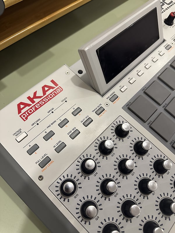 Akai Mpc renaissance | Reverb UK Akai Mpc renaissance | Reverb UK