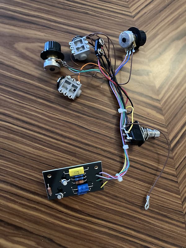 Dunlop Fuzz face Germanium circuit | Reverb