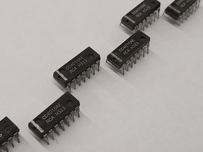 RCA CD4016AE IC Chips Set Of 9 | Reverb