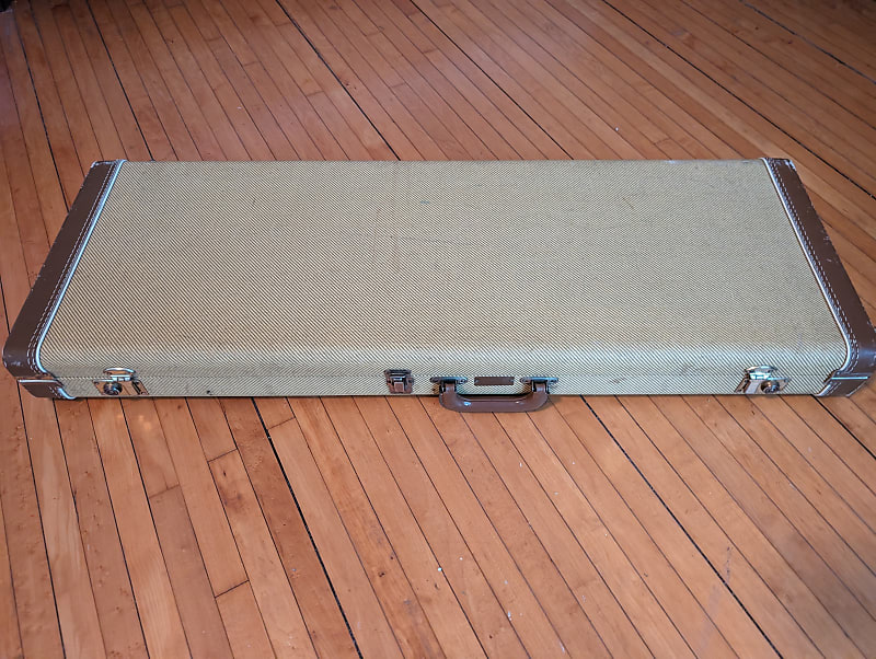 Fender Electric Guitar Case early '90s - Tweed with Center | Reverb