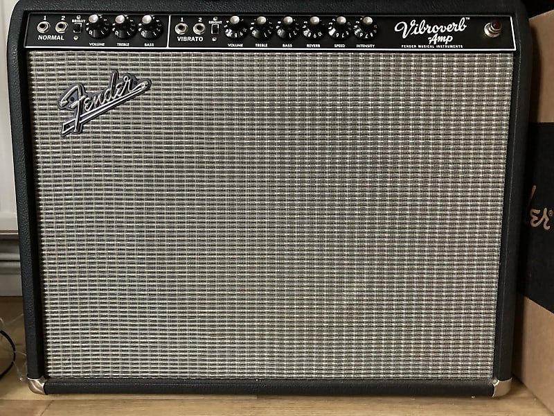 Fender 1964 Hand-Wired Vibroverb Reissue with Cesar Diaz | Reverb UK