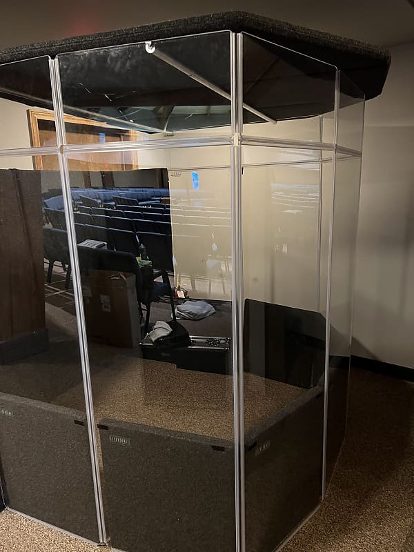 Clearsonic IPA IsoPac A Portable Isolation Booth with Lid | Reverb