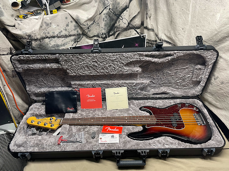 Fender American Professional II Precision Bass V 5-string | Reverb