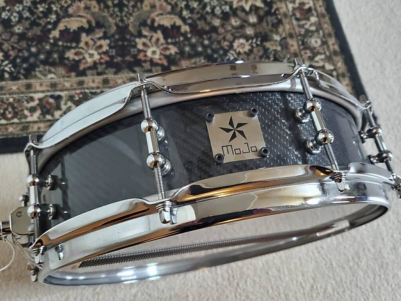 M o j o 4x14 Carbon fiber snare. Excellent shape! DW throw | Reverb