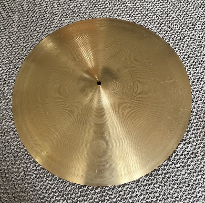 Avedis Zildjian Dark Ride 22.5” (2780g) Video! | Reverb Avedis Zildjian Dark Ride 22.5” (2780g) Video! | Reverb