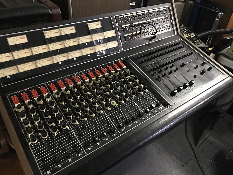 Maze Audio 16 channel console | Reverb