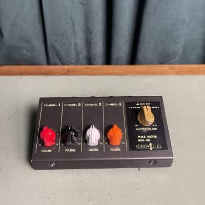 Signal Flex MM-40 “Mike” Mixer | Reverb