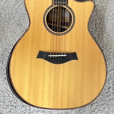Taylor 915-CE 915CE Indian Rosewood Jumbo Cutaway Acoustic | Reverb