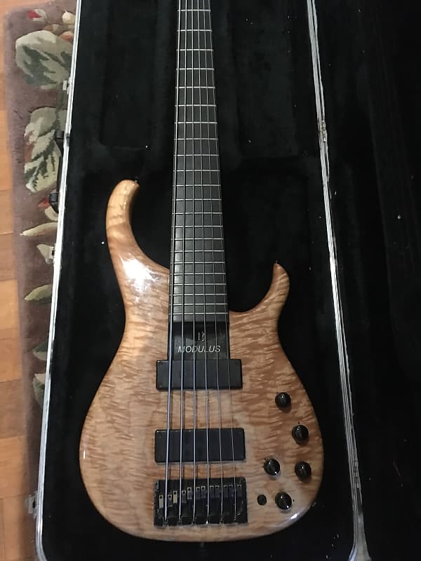Modulus Quantum 6 was owned by Oteil Burbridge | Reverb Canada