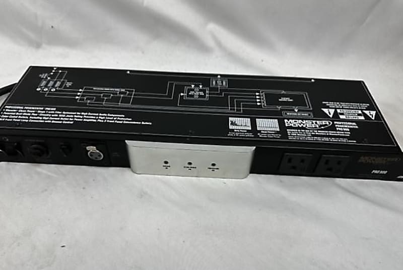Monster Power PRO 900 conditioner / power supply and surge | Reverb