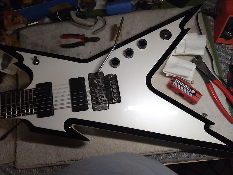 Dean 7 255 - White | Reverb