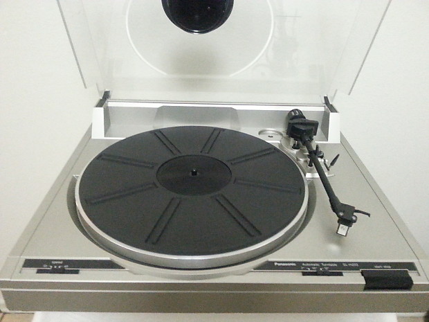 Vintage Panasonic SL-H203 Fully Automatic Turntable/Very Good | Reverb