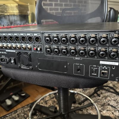 Yamaha TF-RACK 16-Channel Digital Rackmount Mixer with | Reverb
