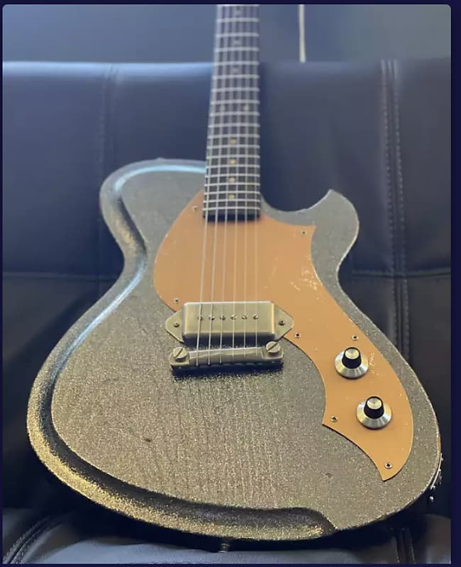 2021 Novo Solus M1 Charcoal Sparke with German Carve (with | Reverb